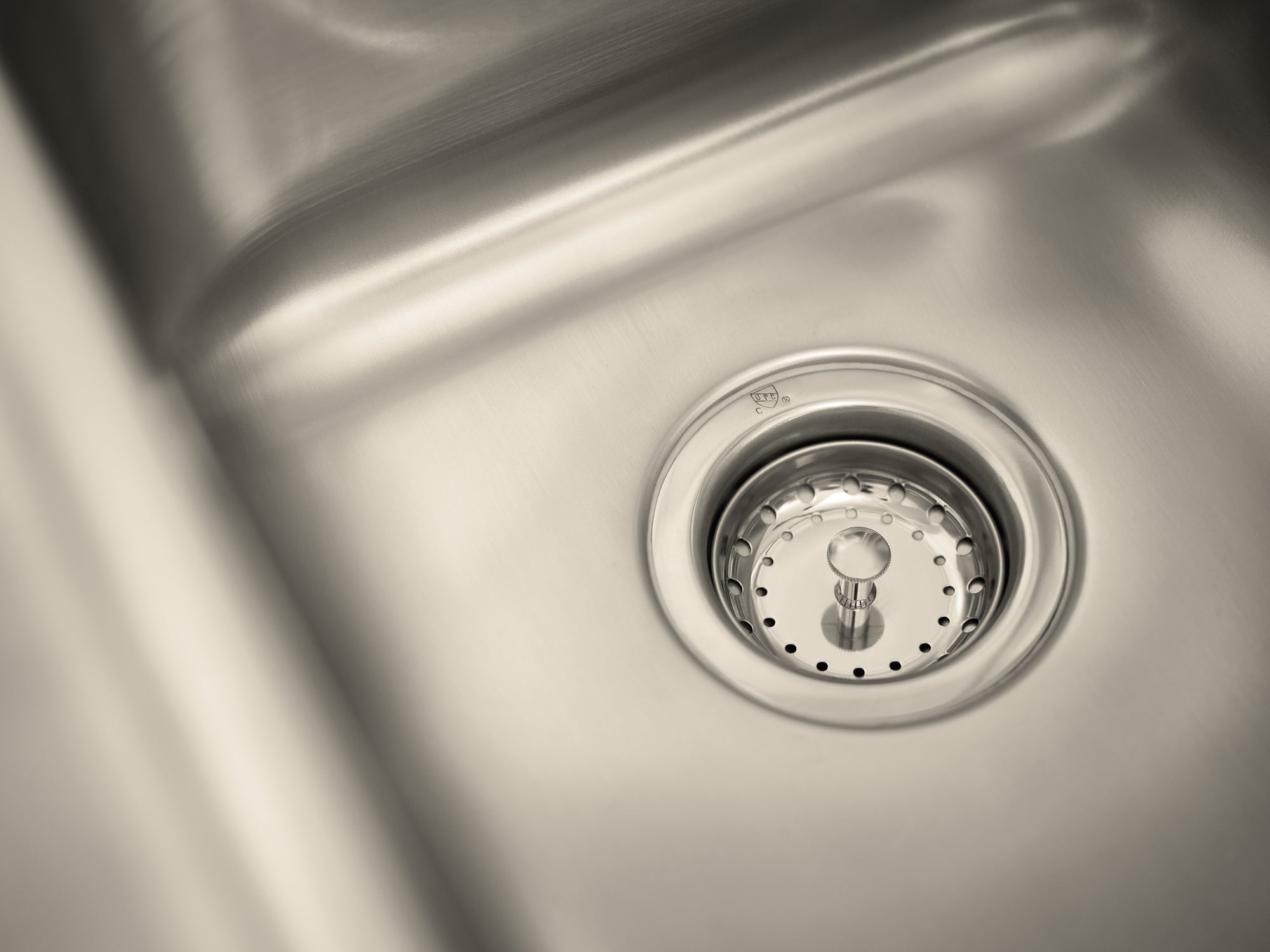 Kitchen Sinks – Moen