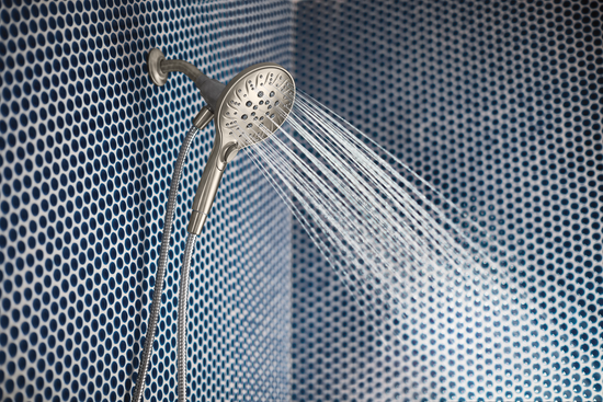 Attract(tm) Shower Only With Magnetix – Moen