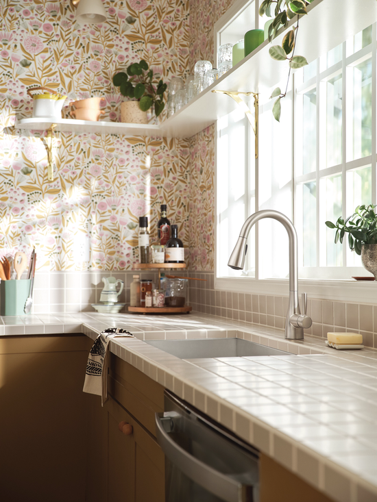 Doherty Chrome kitchen faucet – Moen