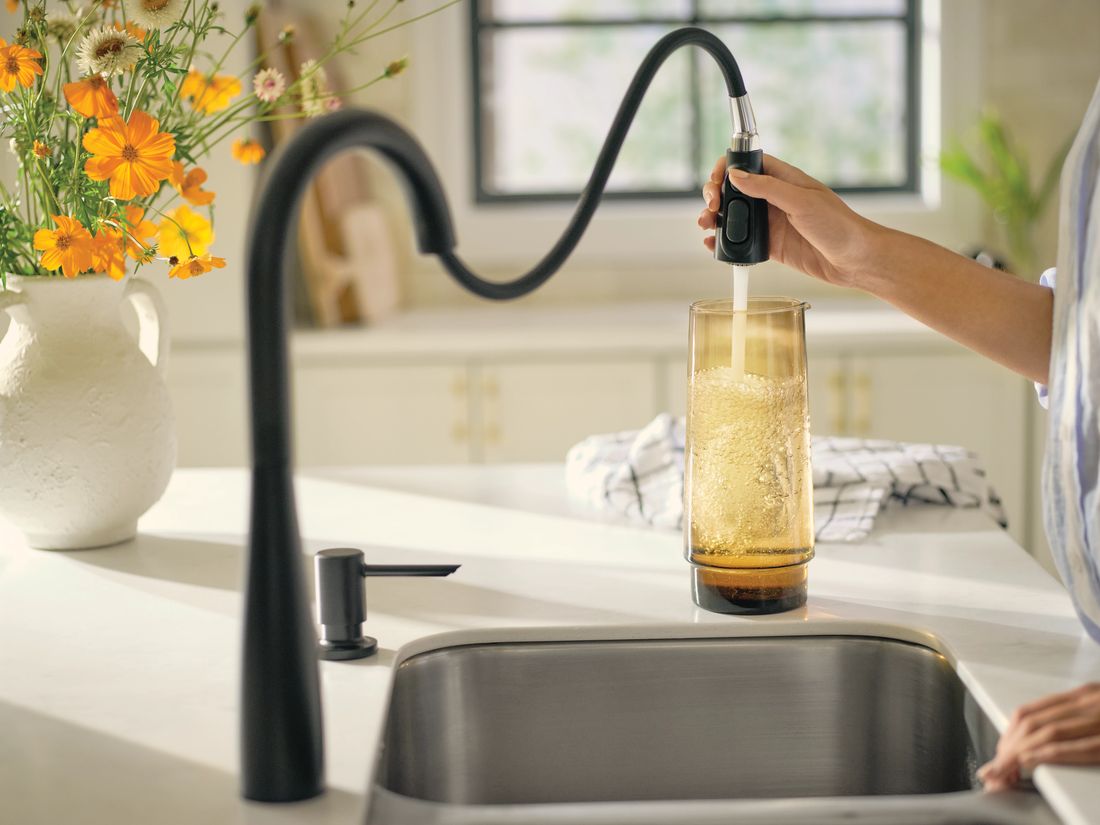 Reyes One-Handle High Arc Pulldown Kitchen Faucet – Moen